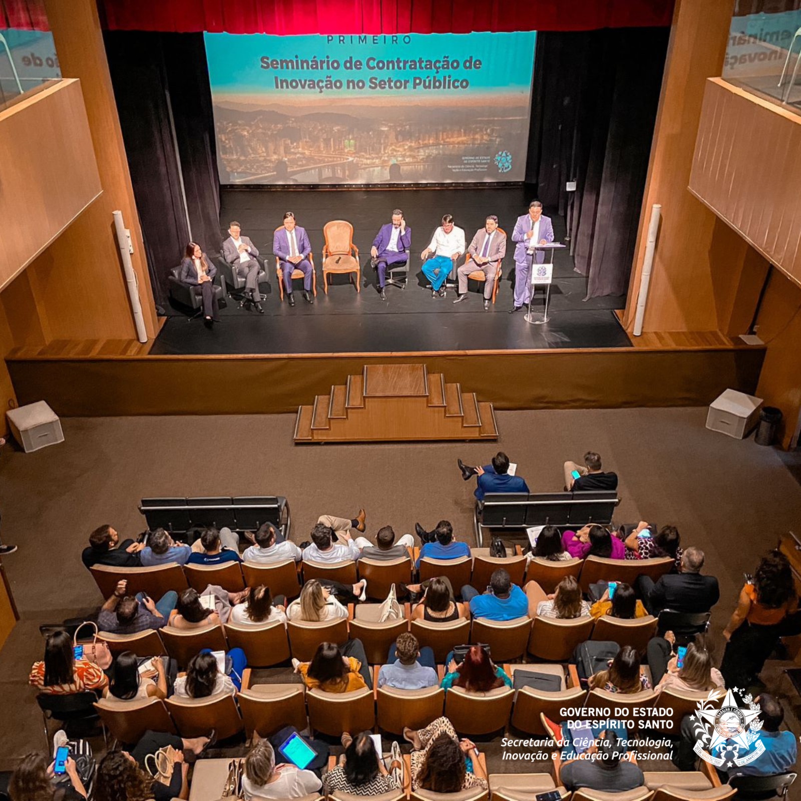 SECTI - Secti promove seminário sobre modernização dos serviços públicos